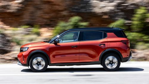 Δοκιμάζουμε το νέο Opel Frontera 1.2 Hybrid 145 PS | carandmotor.gr